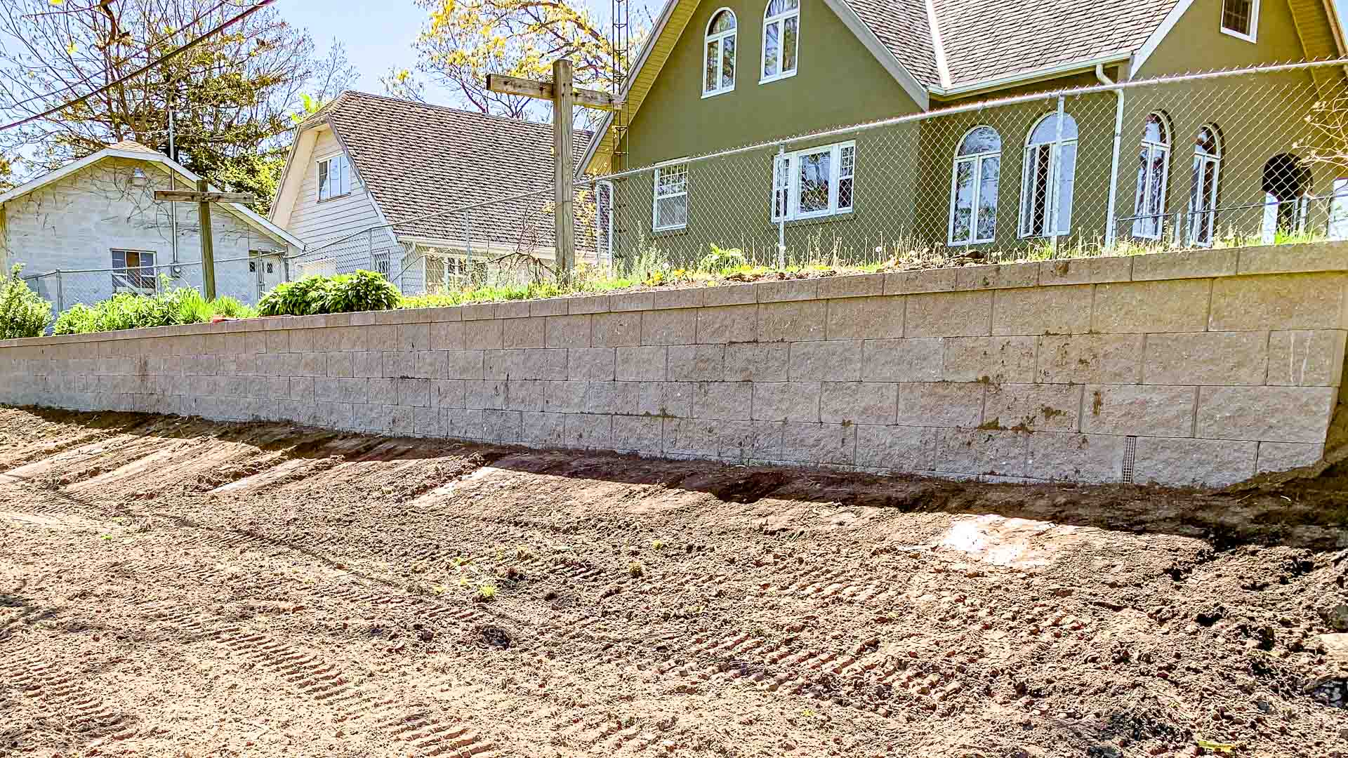 Retaining Walls - Natural Stone - Boulder - Modular Block | Koch ...